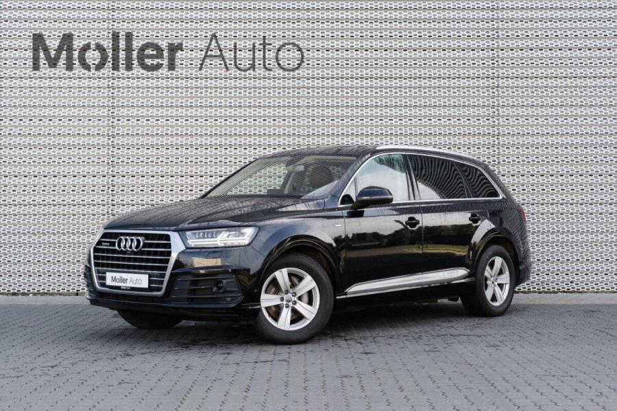 Black Audi Q7 2015 in Marupe, with an engine capacity of 3.00 L and mileage of 150 thousand km for 26800 €, photo 1 on AUTOMOTO.COM.LV
