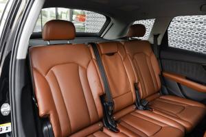 Black Audi Q7 2015 in Marupe, with an engine capacity of 3.00 L and mileage of 150 thousand km for 26800 €, photo 28 on AUTOMOTO.COM.LV