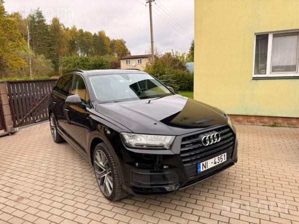 Black Audi Q7 2015 in Jelgava, with an engine capacity of 3.00 L and mileage of 238 thousand km for 24750 €, photo 11 on AUTOMOTO.COM.LV