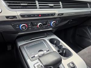 Melns Audi Q7 2015 Šilutė, ar dzinēja tilpumu 3.00 L un nobraukumu 279 tūkst. km par 13800 €, foto 22 vietnē AUTOMOTO.COM.LV