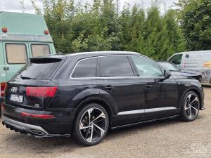 Melns Audi Q7 2015 Šilutė, ar dzinēja tilpumu 3.00 L un nobraukumu 279 tūkst. km par 13800 €, foto 32 vietnē AUTOMOTO.COM.LV