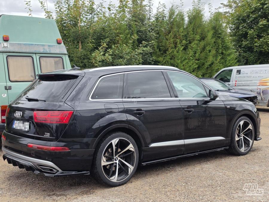 Melns Audi Q7 2015 Šilutė, ar dzinēja tilpumu 3.00 L un nobraukumu 279 tūkst. km par 13800 €, foto 32 vietnē AUTOMOTO.COM.LV