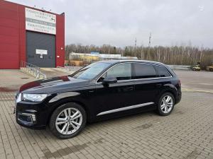 Black Audi Q7 2016 in Kaunas, with an engine capacity of 3.00 L and mileage of 246 thousand km for 19950 €, photo 7 on AUTOMOTO.COM.LV