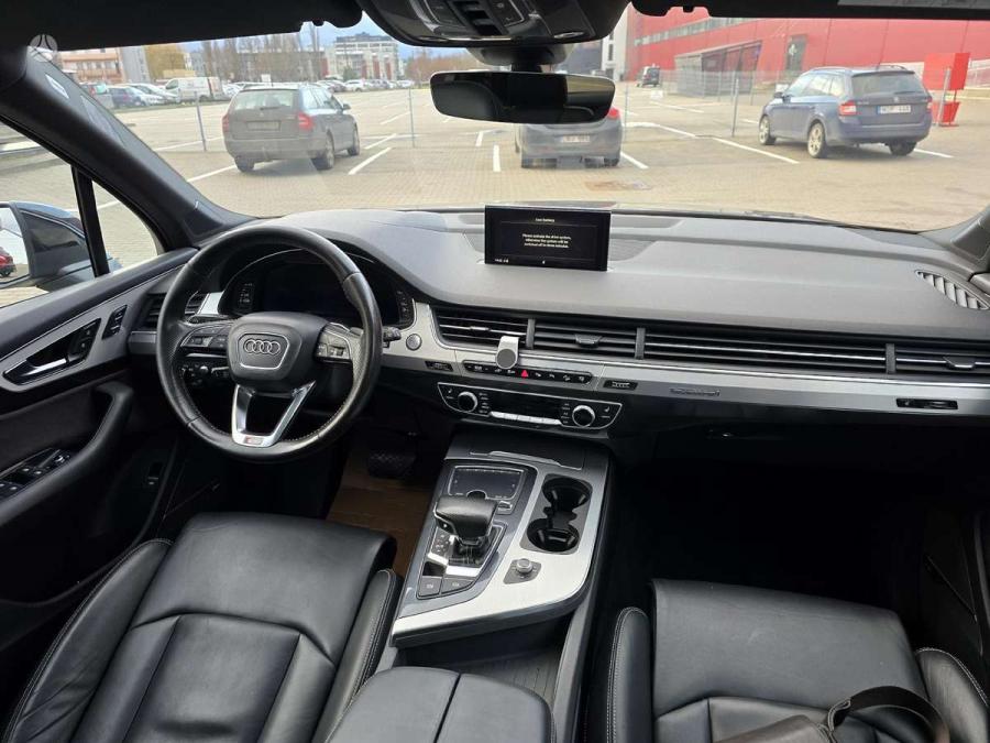 Black Audi Q7 2016 in Kaunas, with an engine capacity of 3.00 L and mileage of 246 thousand km for 19950 €, photo 13 on AUTOMOTO.COM.LV