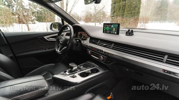 Black Audi Q7 2016 in Tartu, with an engine capacity of 3.00 L and mileage of 219 thousand km for 29999 €, photo 11 on AUTOMOTO.COM.LV