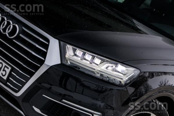 Black Audi Q7 2016 in Riga, with an engine capacity of 3.00 L and mileage of 235 thousand km for 29900 €, photo 6 on AUTOMOTO.COM.LV
