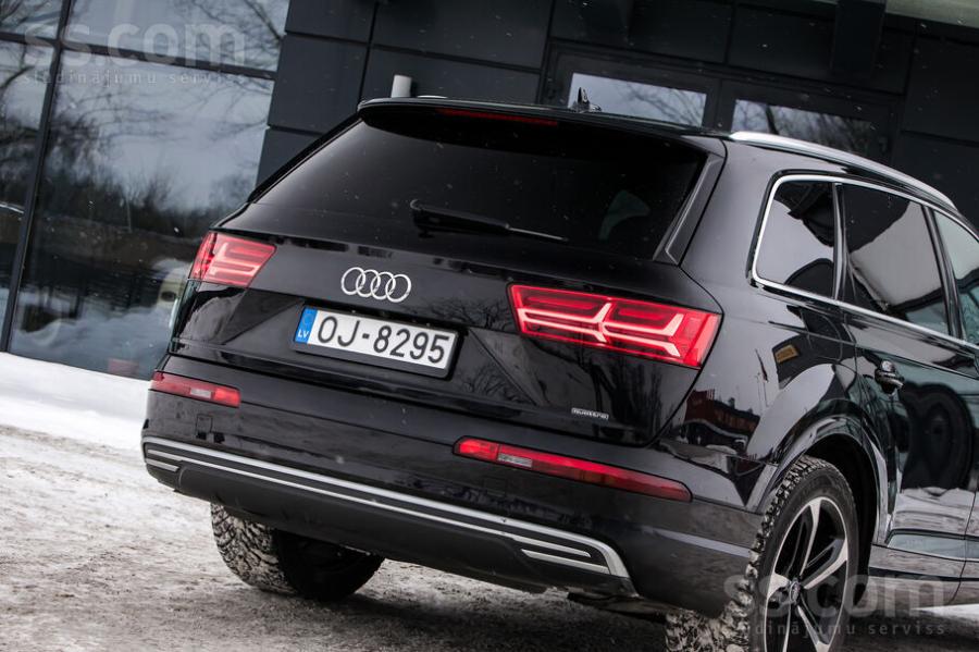 Black Audi Q7 2016 in Riga, with an engine capacity of 3.00 L and mileage of 235 thousand km for 29900 €, photo 8 on AUTOMOTO.COM.LV