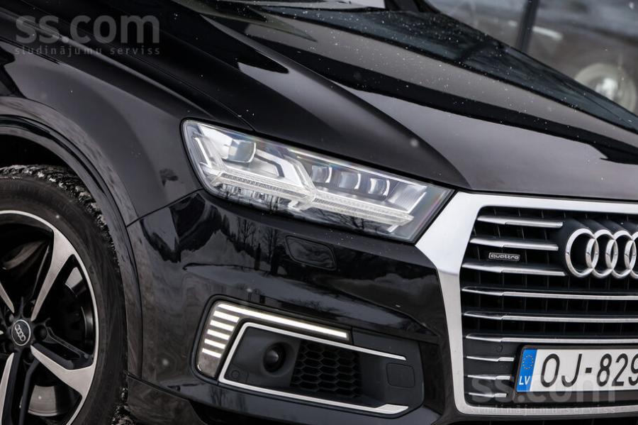 Black Audi Q7 2016 in Riga, with an engine capacity of 3.00 L and mileage of 235 thousand km for 29900 €, photo 11 on AUTOMOTO.COM.LV