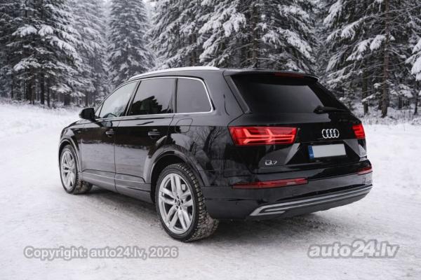 Black Audi Q7 2016 in Tartu, with an engine capacity of 3.00 L and mileage of 219 thousand km for 24990 €, photo 5 on AUTOMOTO.COM.LV