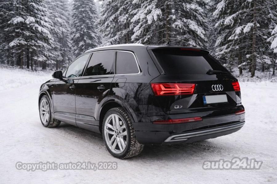 Black Audi Q7 2016 in Tartu, with an engine capacity of 3.00 L and mileage of 219 thousand km for 24990 €, photo 5 on AUTOMOTO.COM.LV