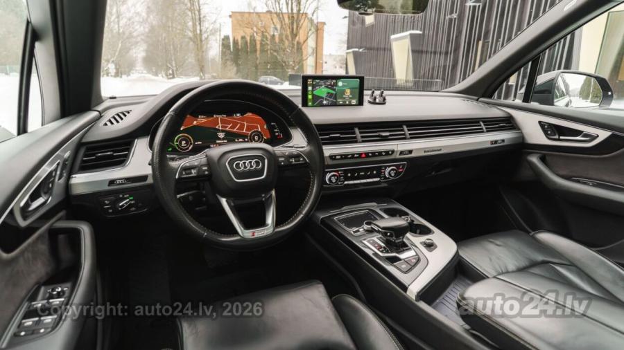 Black Audi Q7 2016 in Tartu, with an engine capacity of 3.00 L and mileage of 219 thousand km for 24990 €, photo 7 on AUTOMOTO.COM.LV