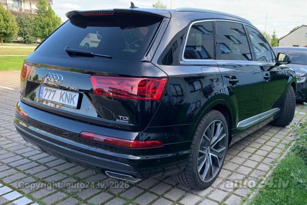 Melns Audi Q7 2016 Tallina, ar dzinēja tilpumu 3.00 L un nobraukumu 279 tūkst. km par 23900 €, foto 2 vietnē AUTOMOTO.COM.LV