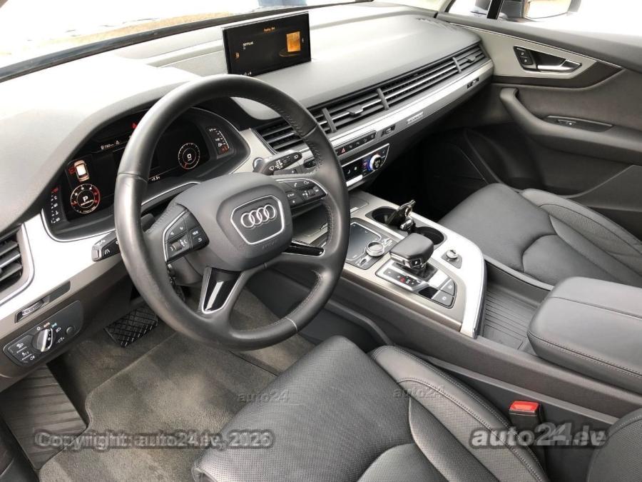 Black Audi Q7 2016 in Tallinn, with an engine capacity of 3.00 L and mileage of 279 thousand km for 23900 €, photo 7 on AUTOMOTO.COM.LV