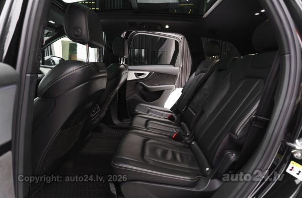 Black Audi Q7 2016 in Tartu, with an engine capacity of 3.00 L and mileage of 219 thousand km for 23999 €, photo 11 on AUTOMOTO.COM.LV