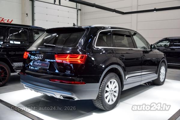 Black Audi Q7 2016 in Tallinn, with an engine capacity of 3.00 L and mileage of 91 thousand km for 26900 €, photo 3 on AUTOMOTO.COM.LV