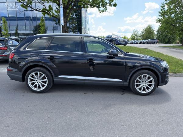 Black Audi Q7 2016 in Panevezys, with an engine capacity of 3.00 L and mileage of 439 thousand km for 15500 €, photo 10 on AUTOMOTO.COM.LV