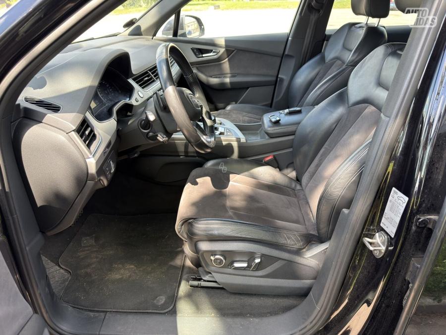 Black Audi Q7 2016 in Panevezys, with an engine capacity of 3.00 L and mileage of 439 thousand km for 15500 €, photo 13 on AUTOMOTO.COM.LV
