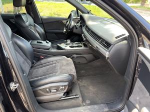 Black Audi Q7 2016 in Panevezys, with an engine capacity of 3.00 L and mileage of 439 thousand km for 15500 €, photo 18 on AUTOMOTO.COM.LV