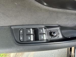 Black Audi Q7 2016 in Panevezys, with an engine capacity of 3.00 L and mileage of 439 thousand km for 15500 €, photo 31 on AUTOMOTO.COM.LV