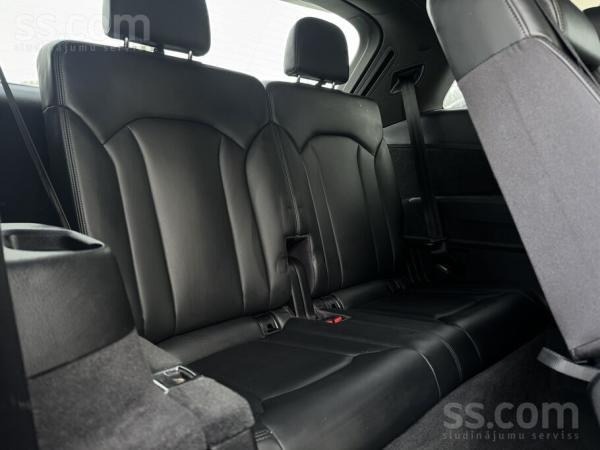 Melns Audi Q7 2016 Tukums, ar dzinēja tilpumu 4.00 L un nobraukumu 176 tūkst. km par 34900 €, foto 8 vietnē AUTOMOTO.COM.LV