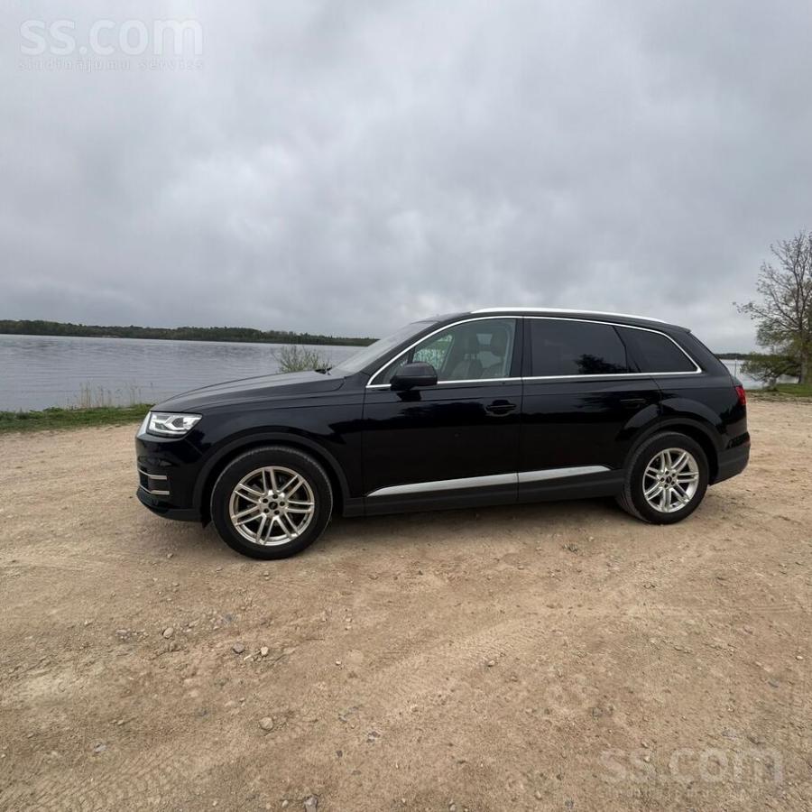 Melns Audi Q7 2016 Rīga, ar dzinēja tilpumu 3.00 L un nobraukumu 295 tūkst. km par 20000 €, foto 3 vietnē AUTOMOTO.COM.LV