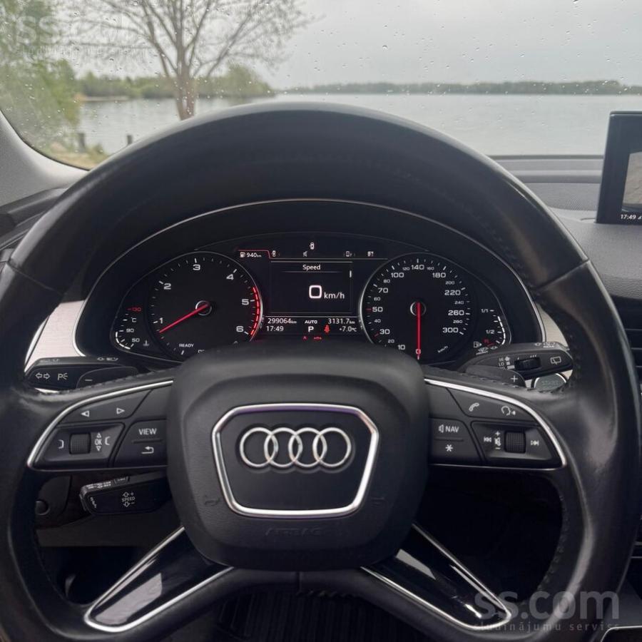 Melns Audi Q7 2016 Rīga, ar dzinēja tilpumu 3.00 L un nobraukumu 295 tūkst. km par 20000 €, foto 7 vietnē AUTOMOTO.COM.LV