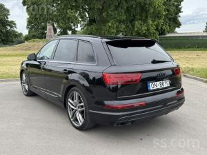 Black Audi Q7 2016 in Riga, with an engine capacity of 3.00 L and mileage of 0 thousand km for 19990 €, photo 5 on AUTOMOTO.COM.LV