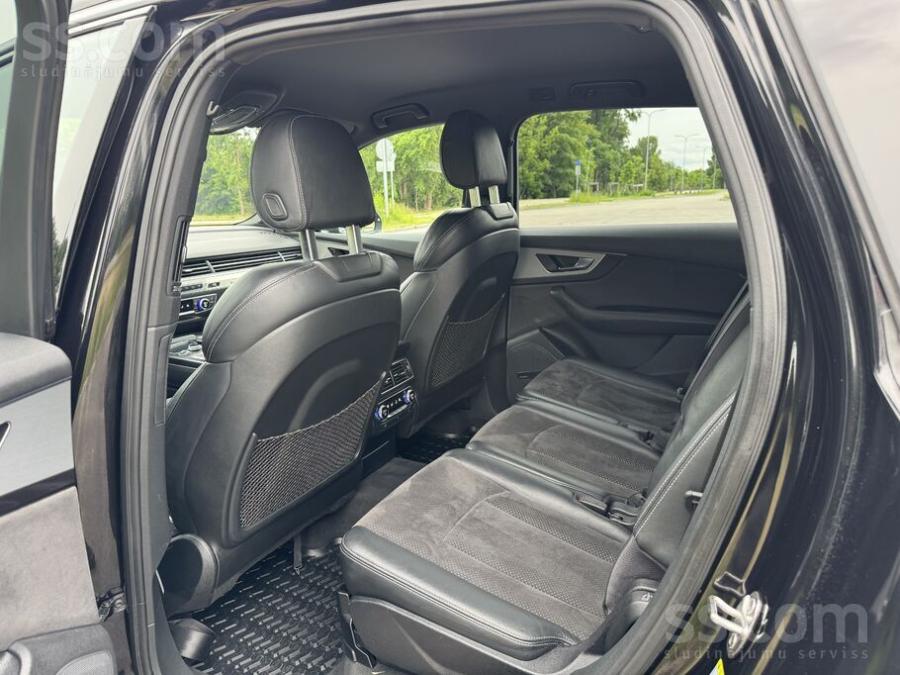 Black Audi Q7 2016 in Riga, with an engine capacity of 3.00 L and mileage of 0 thousand km for 19990 €, photo 12 on AUTOMOTO.COM.LV