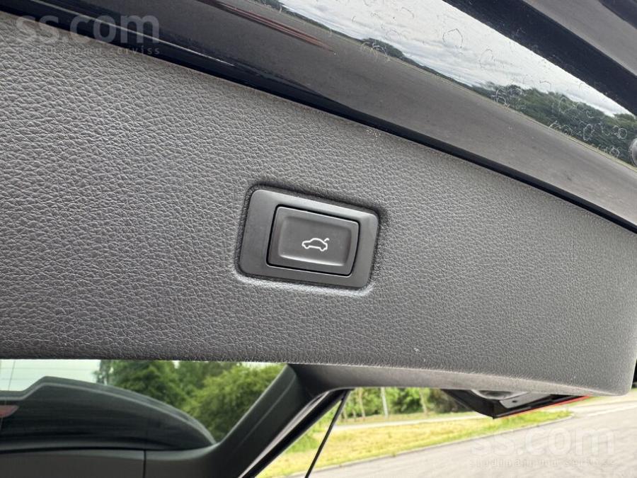 Black Audi Q7 2016 in Riga, with an engine capacity of 3.00 L and mileage of 0 thousand km for 19990 €, photo 29 on AUTOMOTO.COM.LV