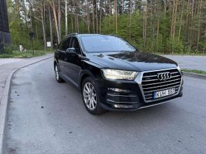 Melns Audi Q7 2016 Viļņa, ar dzinēja tilpumu 2.97 L un nobraukumu 350 tūkst. km par 18400 €, foto  vietnē AUTOMOTO.COM.LV