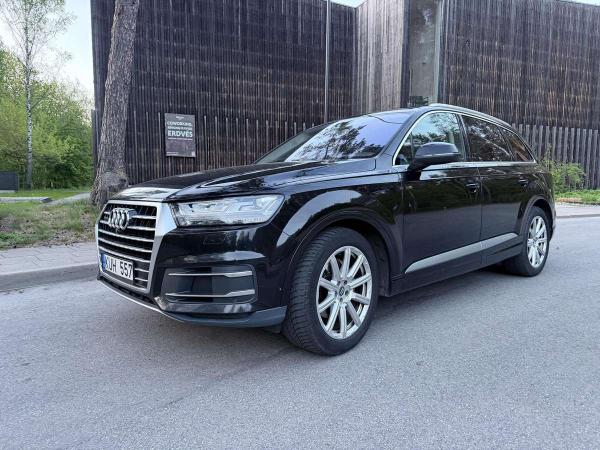 Black Audi Q7 2016 in Vilnius, with an engine capacity of 2.97 L and mileage of 350 thousand km for 18400 €, photo 2 on AUTOMOTO.COM.LV