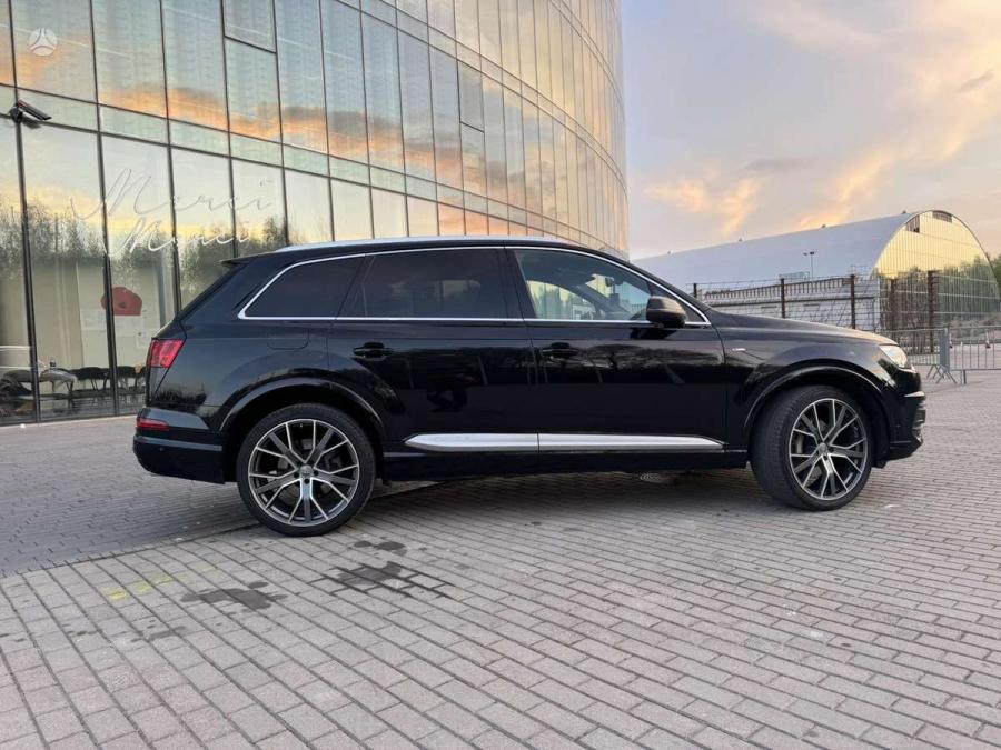 Melns Audi Q7 2016 Šauļi, ar dzinēja tilpumu 2.97 L un nobraukumu 259 tūkst. km par 23200 €, foto 7 vietnē AUTOMOTO.COM.LV