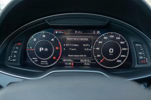 Melns Audi Q7 2016 Liepāja, ar dzinēja tilpumu 3.00 L un nobraukumu 185 tūkst. km par 33500 €, foto 14 vietnē AUTOMOTO.COM.LV
