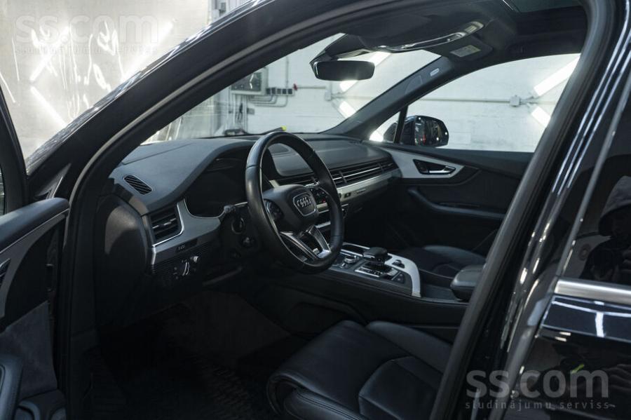 Black Audi Q7 2016 in Riga, with an engine capacity of 3.00 L and mileage of 255 thousand km for 29900 €, photo 11 on AUTOMOTO.COM.LV