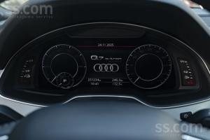 Black Audi Q7 2016 in Riga, with an engine capacity of 3.00 L and mileage of 255 thousand km for 29900 €, photo 12 on AUTOMOTO.COM.LV
