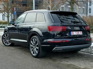 Black Audi Q7 2016 in Riga, with an engine capacity of 3.00 L and mileage of 261 thousand km for 23200 €, photo 6 on AUTOMOTO.COM.LV