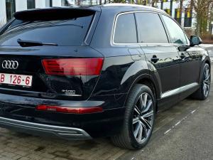Black Audi Q7 2016 in Riga, with an engine capacity of 3.00 L and mileage of 261 thousand km for 23200 €, photo 37 on AUTOMOTO.COM.LV