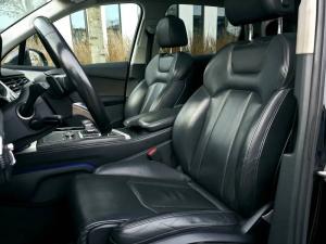 Black Audi Q7 2016 in Riga, with an engine capacity of 3.00 L and mileage of 261 thousand km for 23200 €, photo 43 on AUTOMOTO.COM.LV