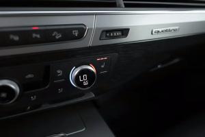 Melns Audi Q7 2016 Jelgava, ar dzinēja tilpumu 3.00 L un nobraukumu 220 tūkst. km par 24300 €, foto 17 vietnē AUTOMOTO.COM.LV