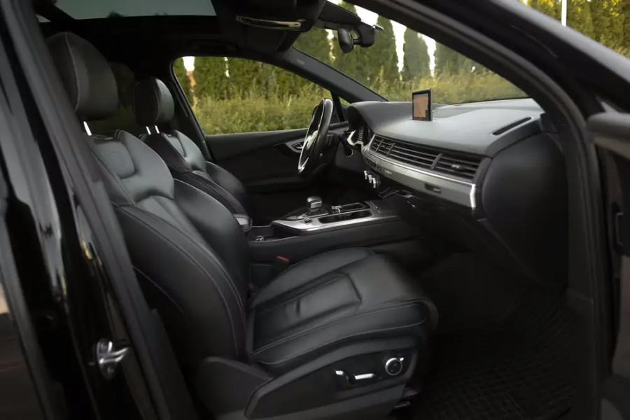 Melns Audi Q7 2016 Jelgava, ar dzinēja tilpumu 3.00 L un nobraukumu 220 tūkst. km par 24300 €, foto 19 vietnē AUTOMOTO.COM.LV