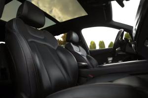 Melns Audi Q7 2016 Jelgava, ar dzinēja tilpumu 3.00 L un nobraukumu 220 tūkst. km par 24300 €, foto 22 vietnē AUTOMOTO.COM.LV