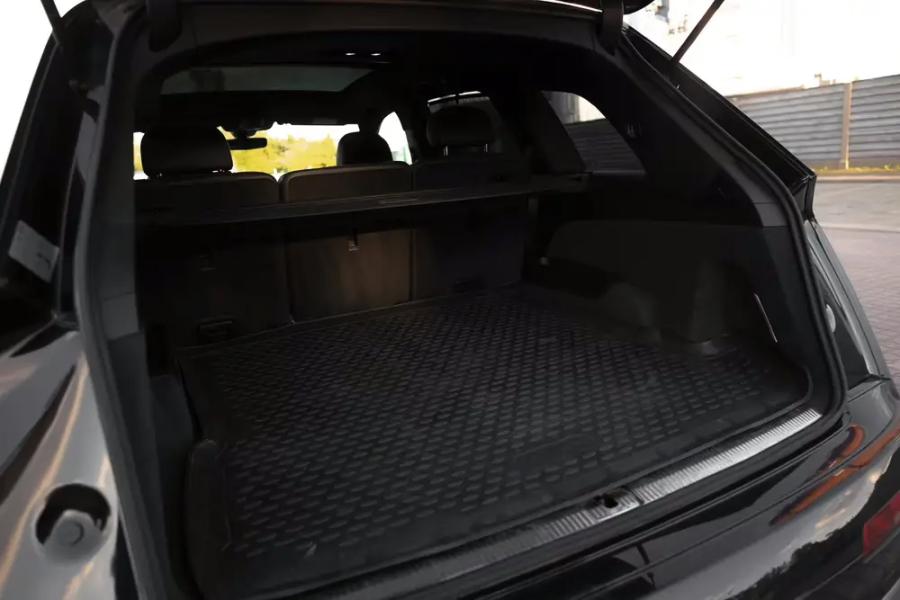Melns Audi Q7 2016 Jelgava, ar dzinēja tilpumu 3.00 L un nobraukumu 220 tūkst. km par 24300 €, foto 26 vietnē AUTOMOTO.COM.LV