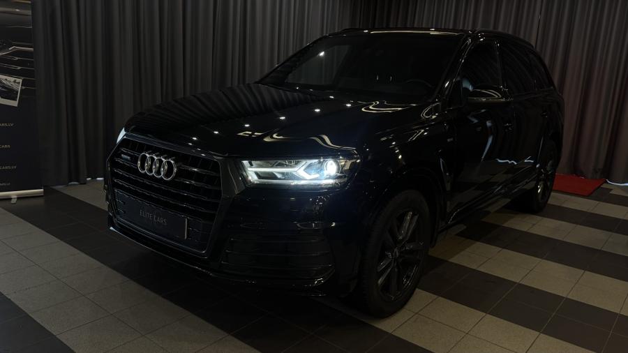 Black Audi Q7 2016 in Riga, with an engine capacity of 3.00 L and mileage of 232 thousand km for 28200 €, photo 18 on AUTOMOTO.COM.LV