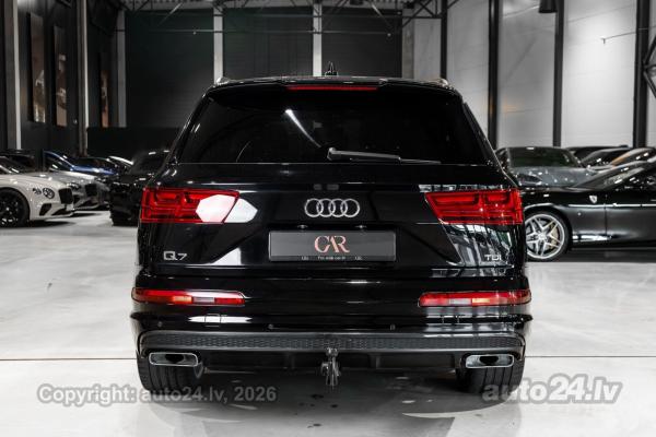 Black Audi Q7 2016 in Riga, with an engine capacity of 3.00 L and mileage of 238 thousand km for 25000 €, photo 5 on AUTOMOTO.COM.LV