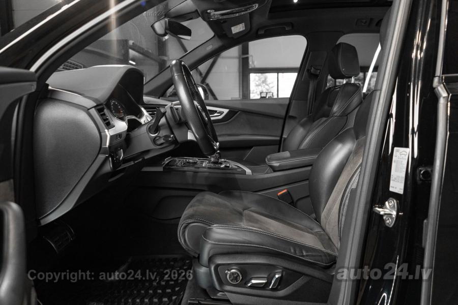 Melns Audi Q7 2016 Rīga, ar dzinēja tilpumu 3.00 L un nobraukumu 238 tūkst. km par 25000 €, foto 9 vietnē AUTOMOTO.COM.LV