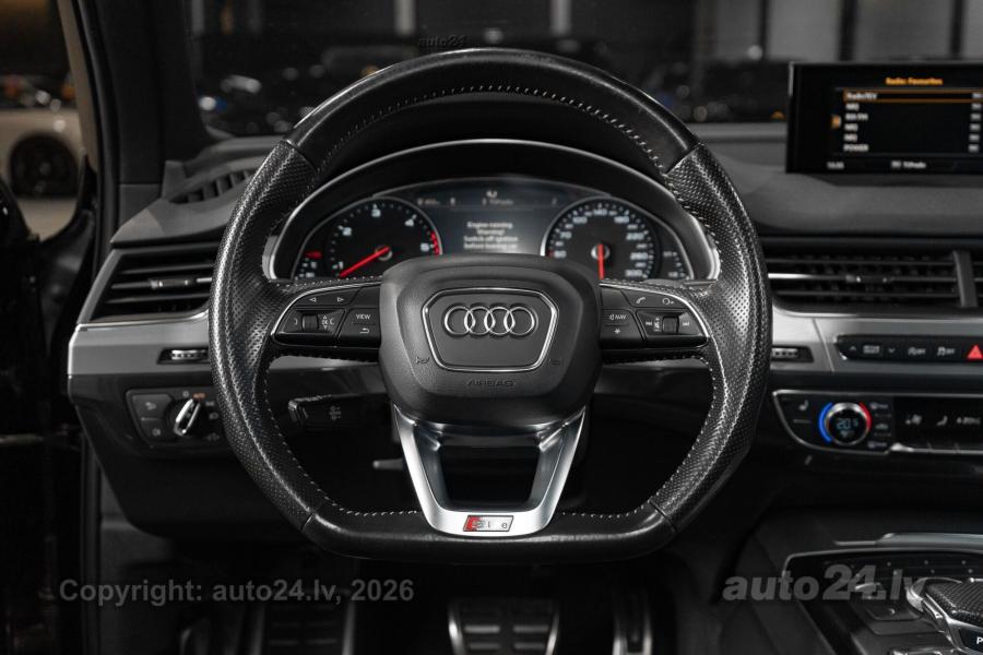 Melns Audi Q7 2016 Rīga, ar dzinēja tilpumu 3.00 L un nobraukumu 238 tūkst. km par 25000 €, foto 21 vietnē AUTOMOTO.COM.LV