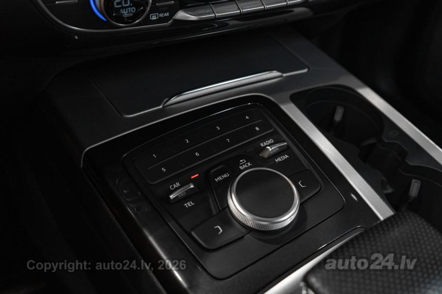 Melns Audi Q7 2016 Rīga, ar dzinēja tilpumu 3.00 L un nobraukumu 238 tūkst. km par 25000 €, foto 27 vietnē AUTOMOTO.COM.LV