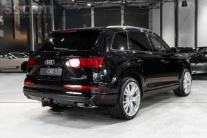 Melns Audi Q7 2016 Rīga, ar dzinēja tilpumu 3.00 L un nobraukumu 238 tūkst. km par 25000 €, foto 5 vietnē AUTOMOTO.COM.LV
