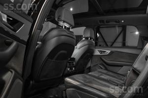 Melns Audi Q7 2016 Rīga, ar dzinēja tilpumu 3.00 L un nobraukumu 238 tūkst. km par 25000 €, foto 13 vietnē AUTOMOTO.COM.LV