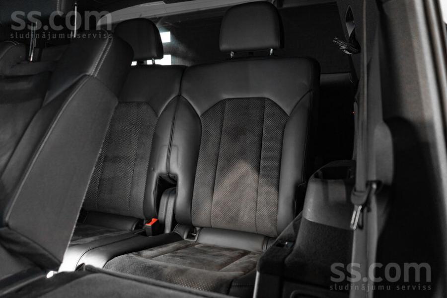 Melns Audi Q7 2016 Rīga, ar dzinēja tilpumu 3.00 L un nobraukumu 238 tūkst. km par 25000 €, foto 15 vietnē AUTOMOTO.COM.LV